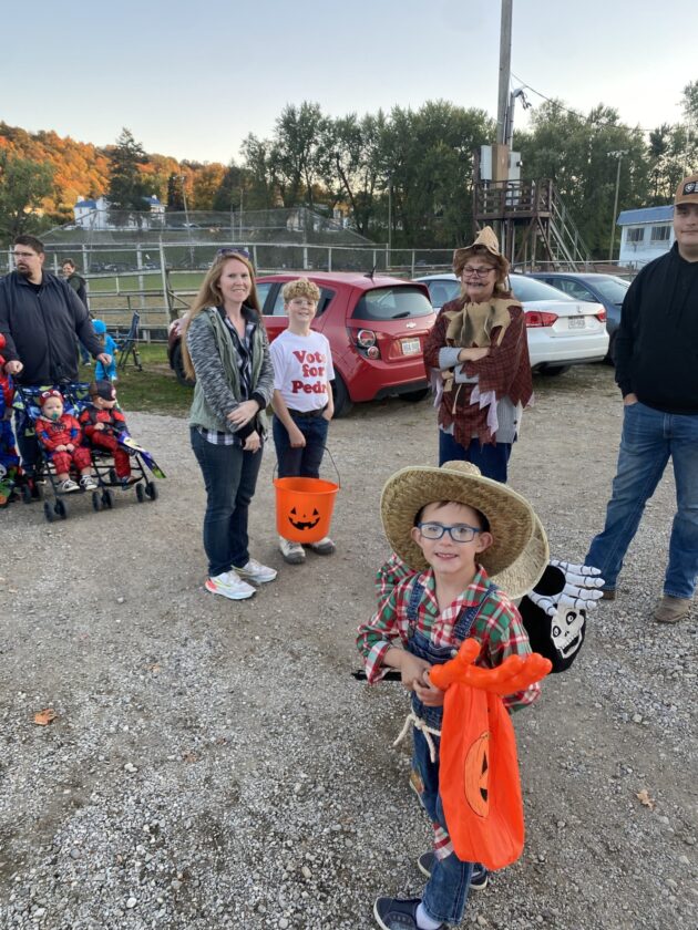 Sistersville Hocus Pocus Draws Large Crowds | News, Sports, Jobs ...